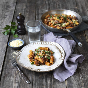 Pasta Tortiglioni Provencal med nötfärs | Recept - Zeta