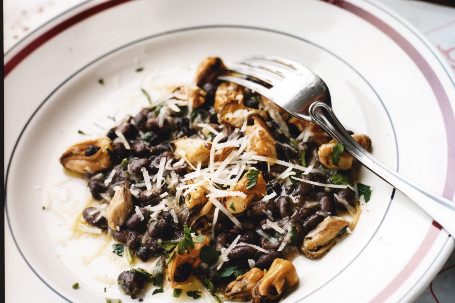 Musslor med svarta bönor | Recept - Zeta